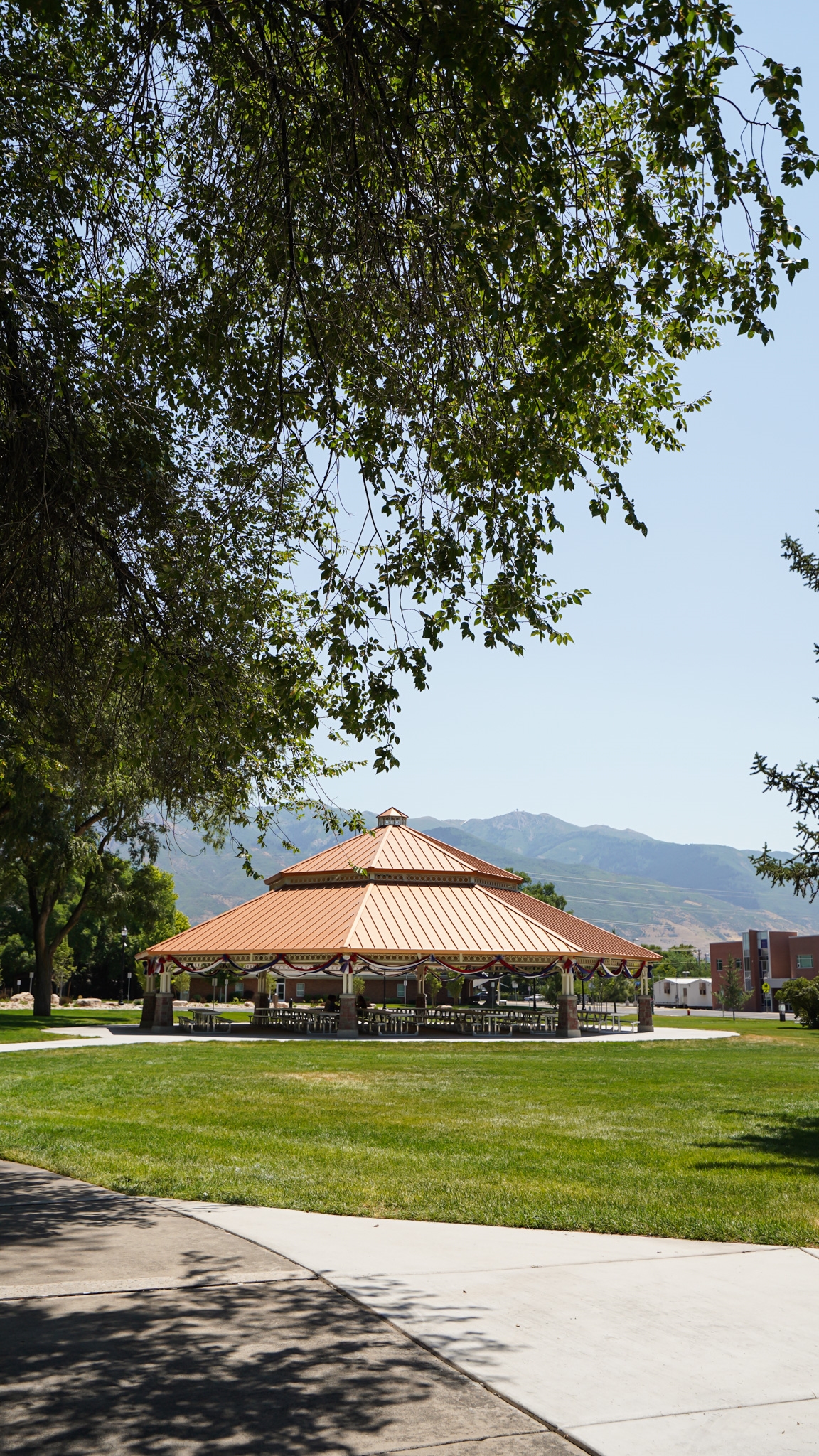Locations Hub - Layton Commons Park