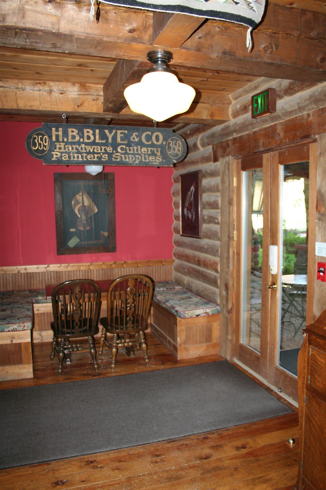 LocationsHub