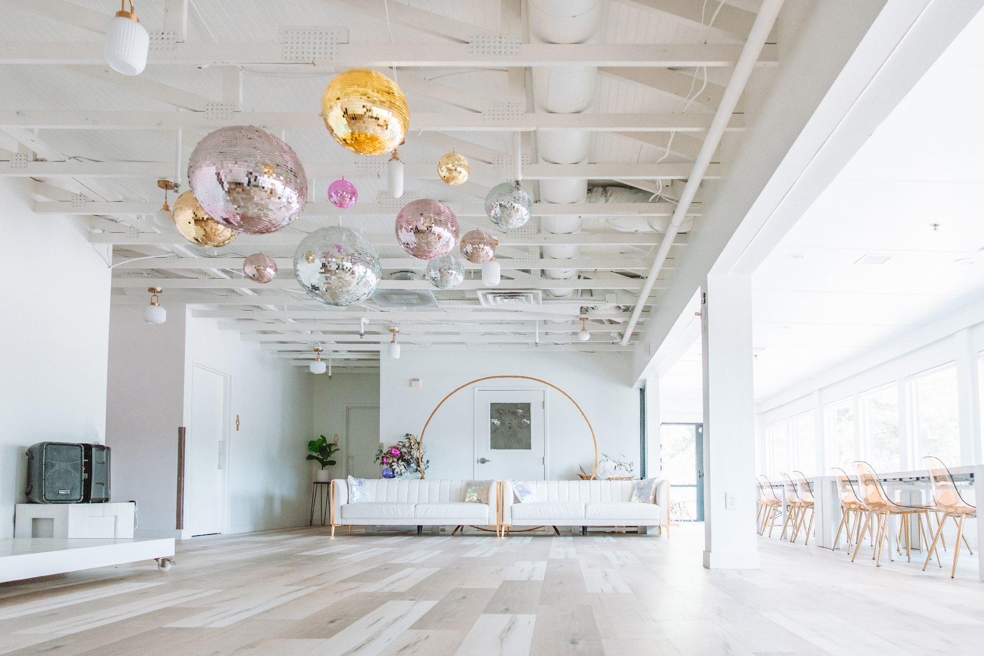 Locations Hub - Lark Studios