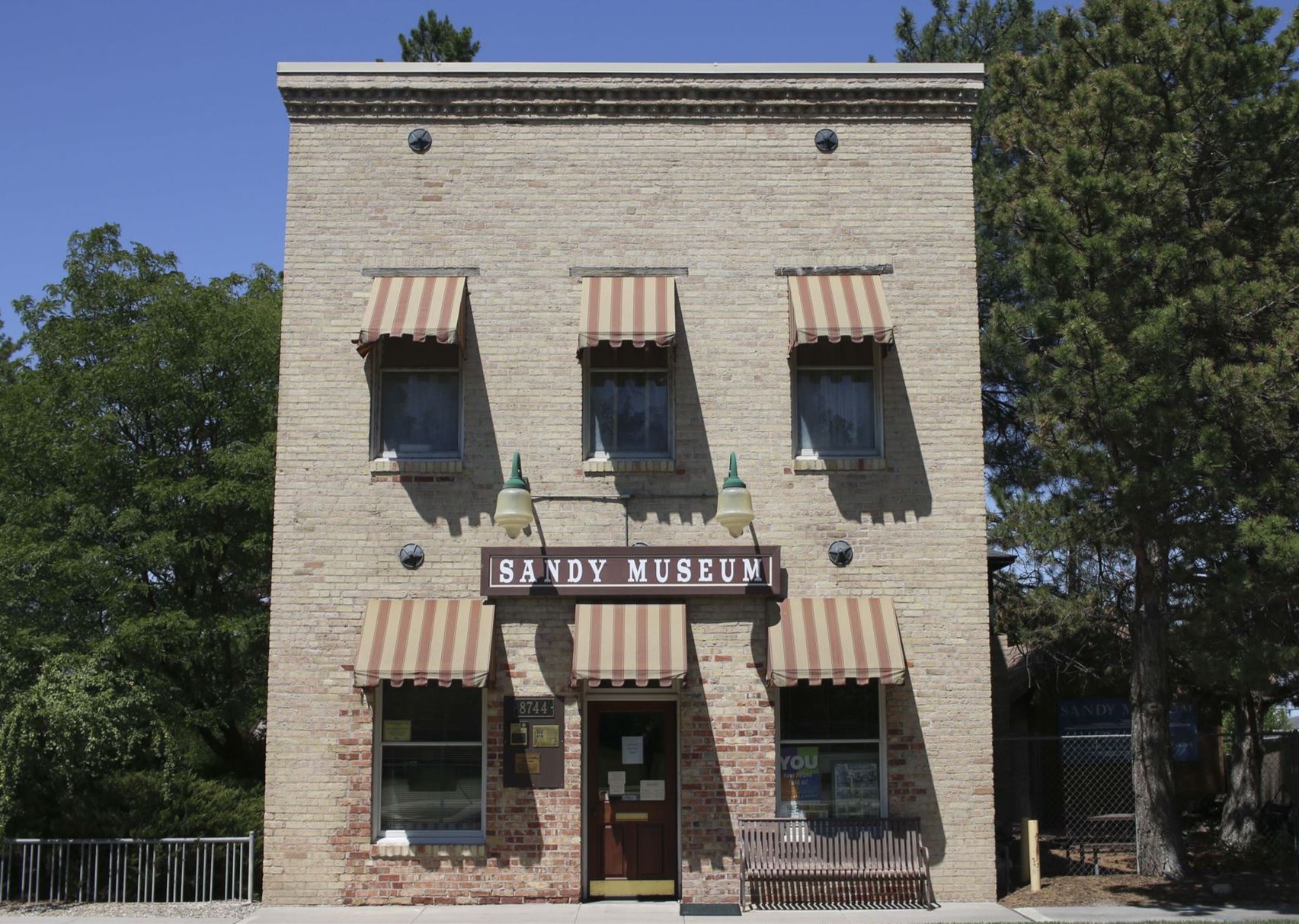 Locations Hub - Sandy Historic District