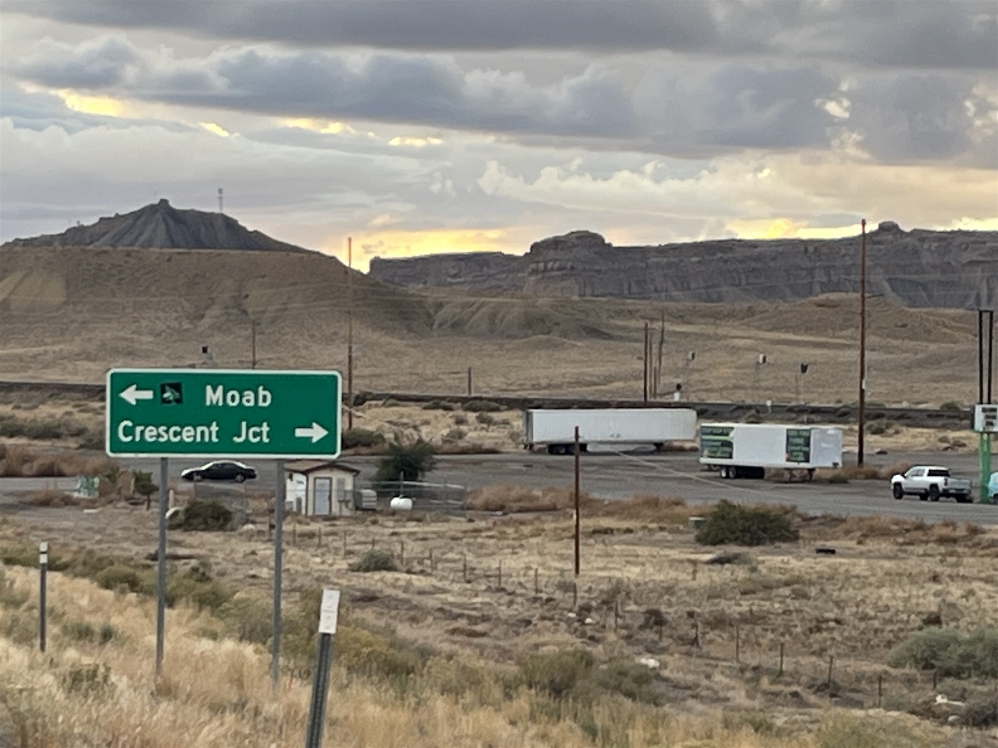 Locations Hub - Crescent Junction - Gas Station