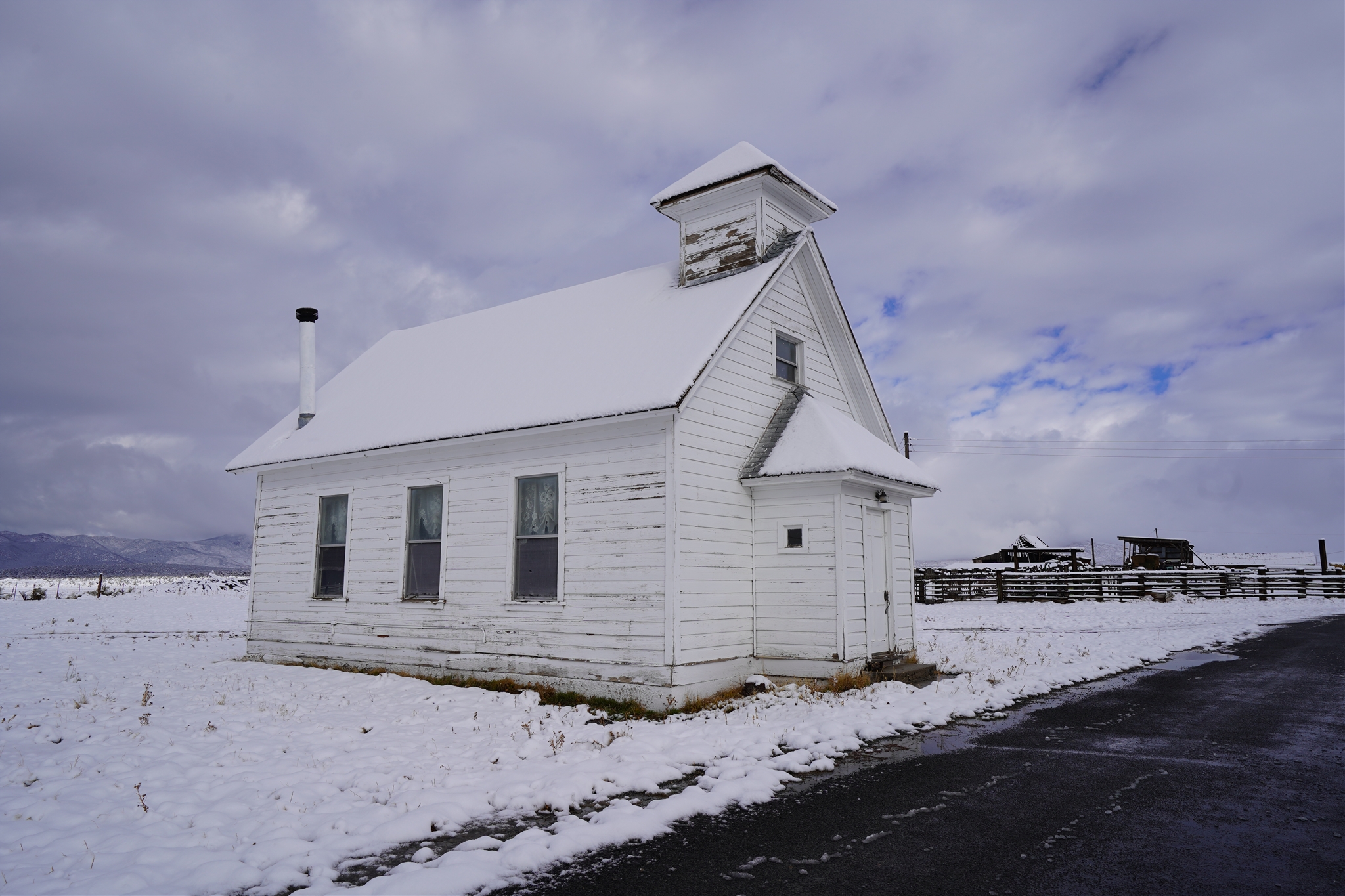 Locations Hub - Manderfield Church