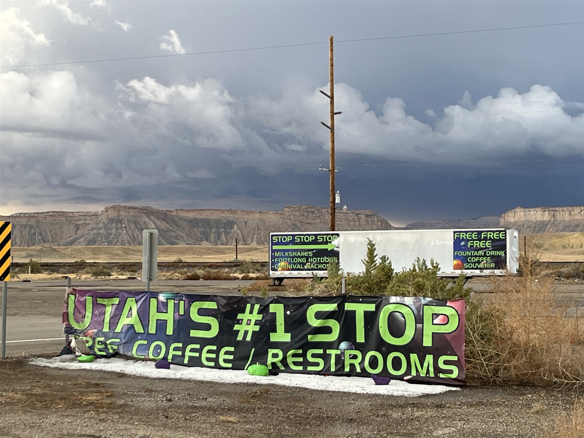Locations Hub - Crescent Junction - Gas Station