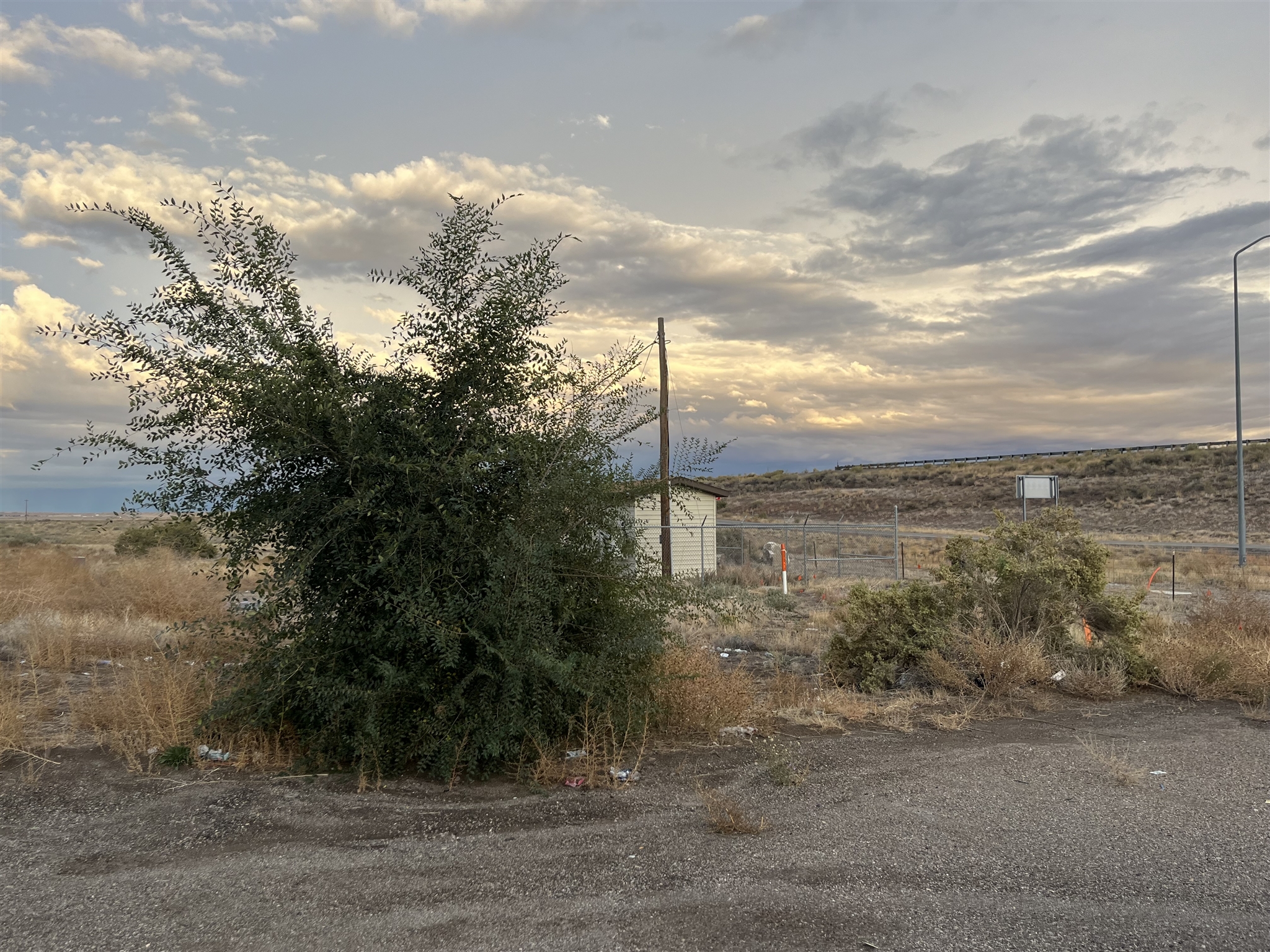 Locations Hub - Crescent Junction - Gas Station