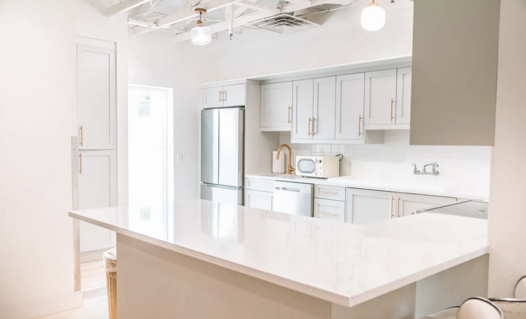 Locations Hub - Lark Studios