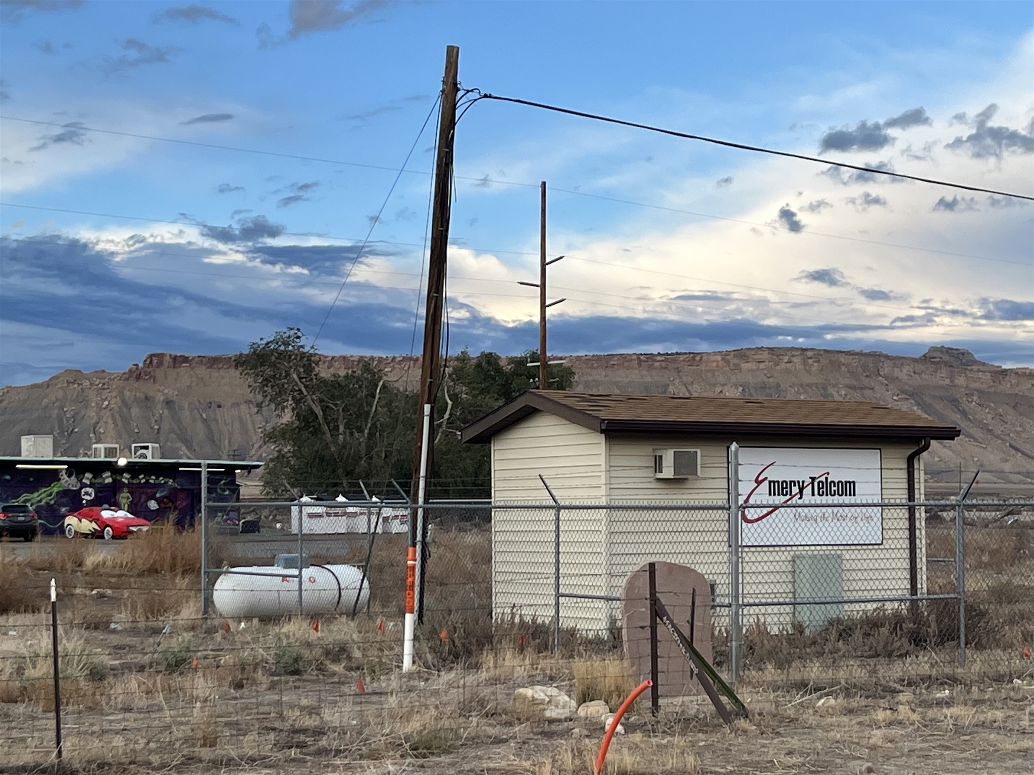 Locations Hub - Crescent Junction - Gas Station