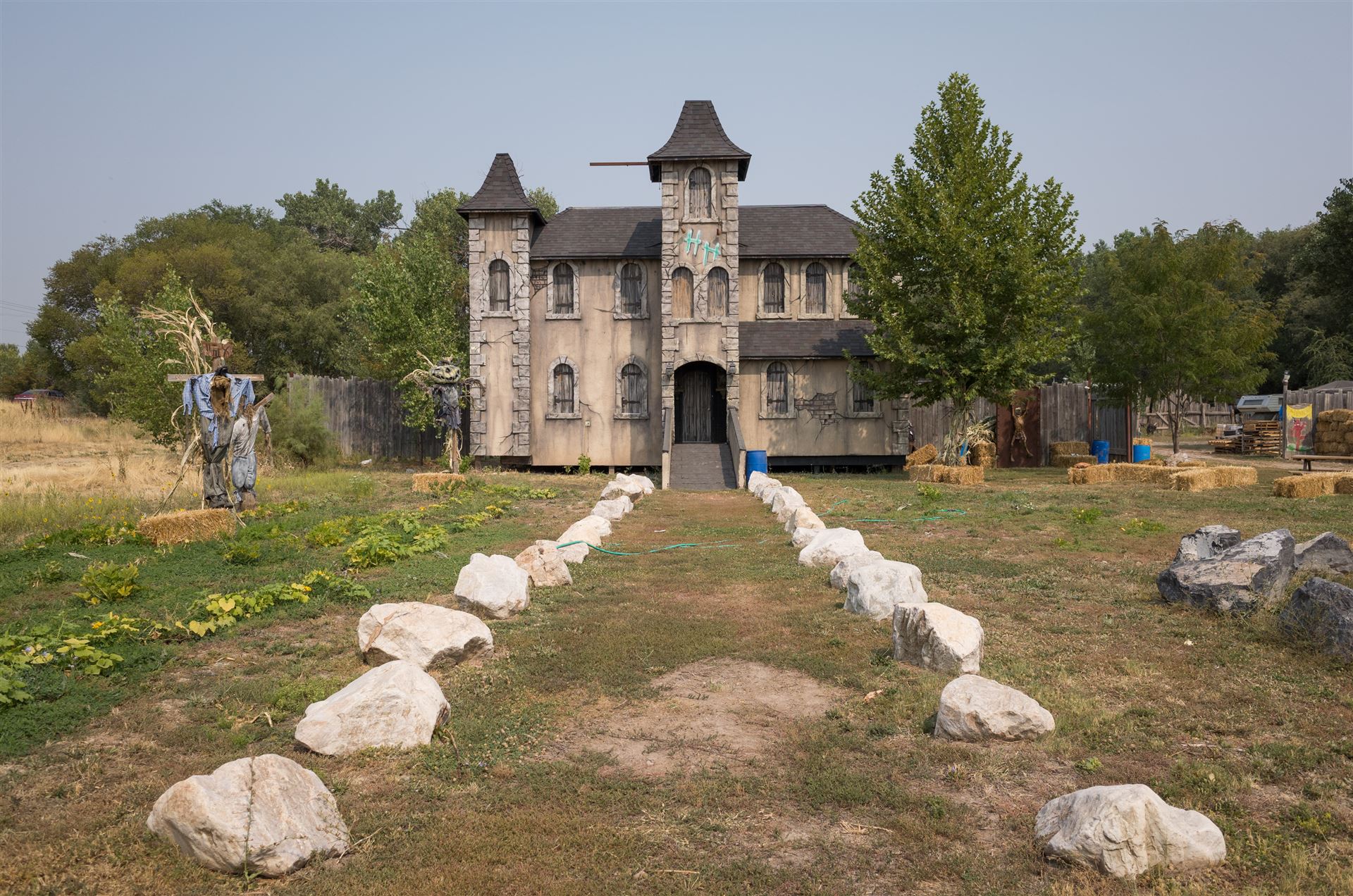 Locations Hub - Haunted Hollow